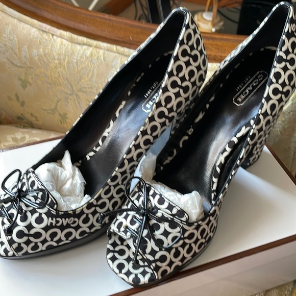 Coach | Shoes | Coach Black And White Heel New Wore Inside For Fit ...